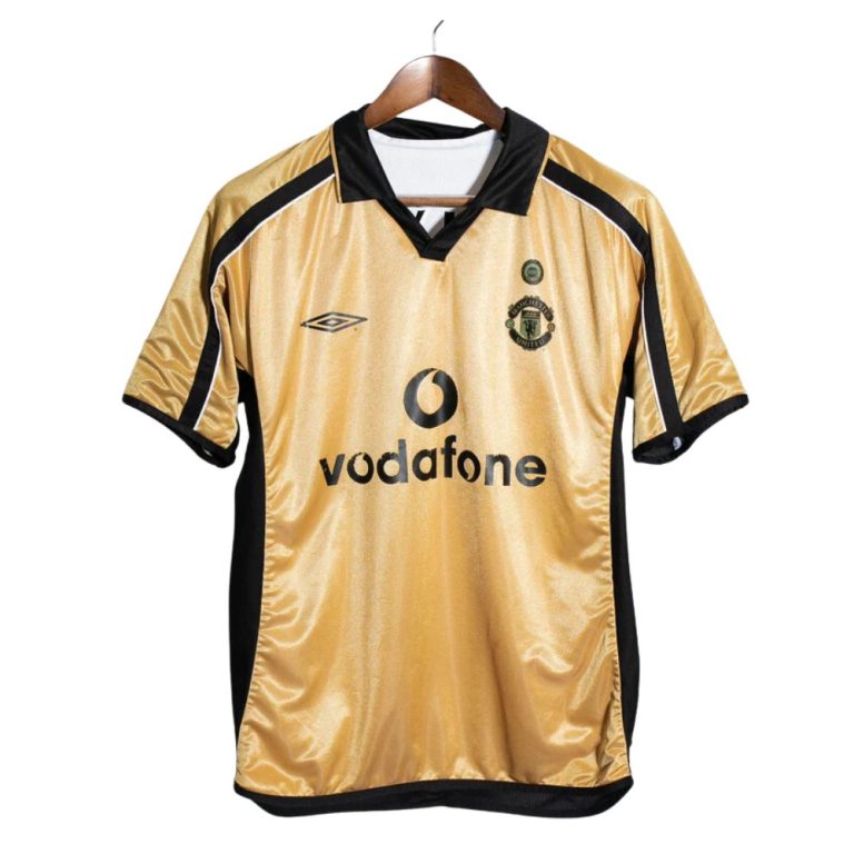 Manchester United 2001-02 Away Retro Kit Price in Bangladesh